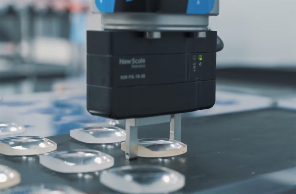 The Cobot Ecosystem for Automated Gauging | New Scale Robotics